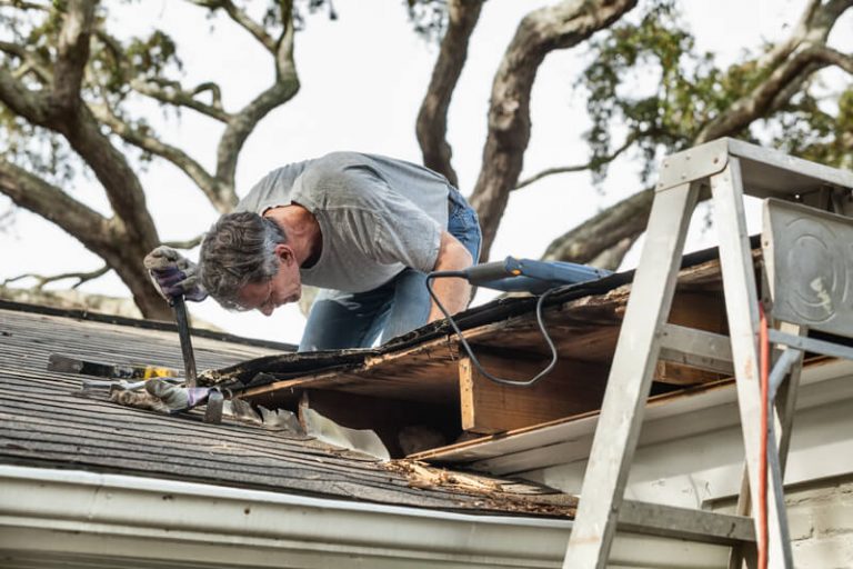 How to Fix Damaged Fascia Boards - Texas Gutter King